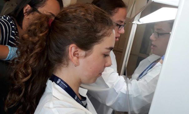 Students Go Hi-Tech at Technion’s Sci-Tech