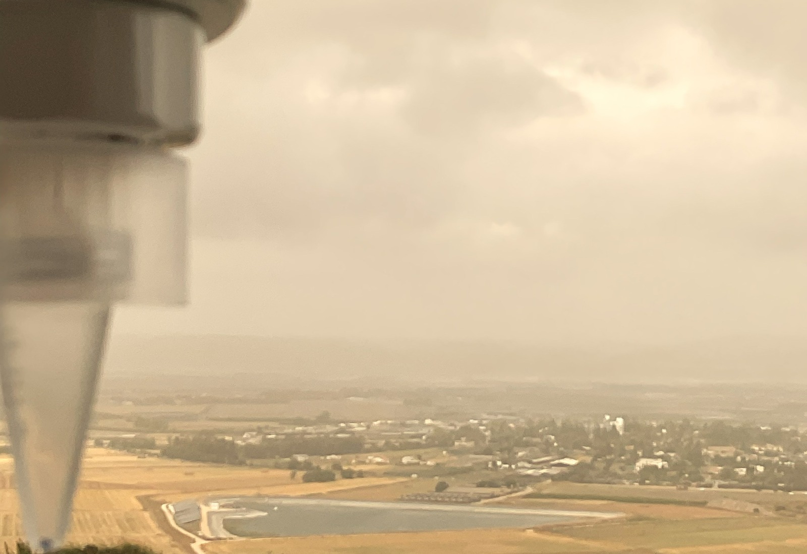 Technion reveals how bacteria survive desert dust storms